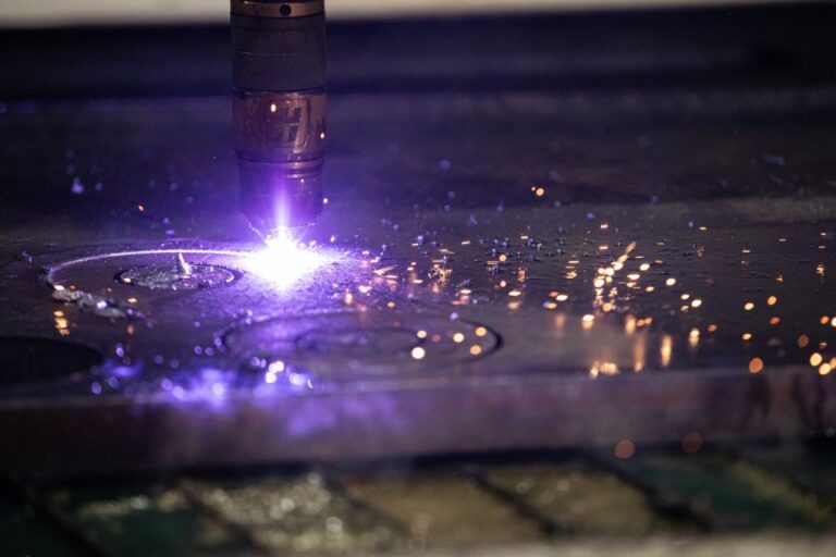 Oxy-fuel cutting | Definition, process, advantages and uses - Omnifab